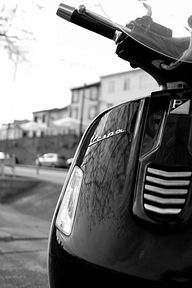 Auctions on objkt.com